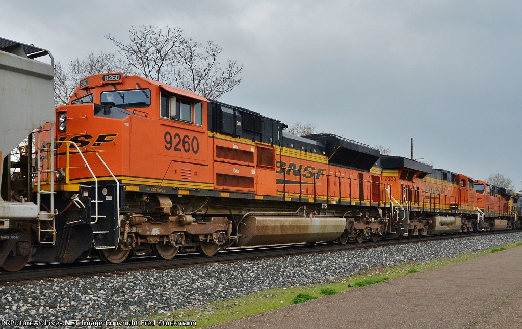 BNSF 9260